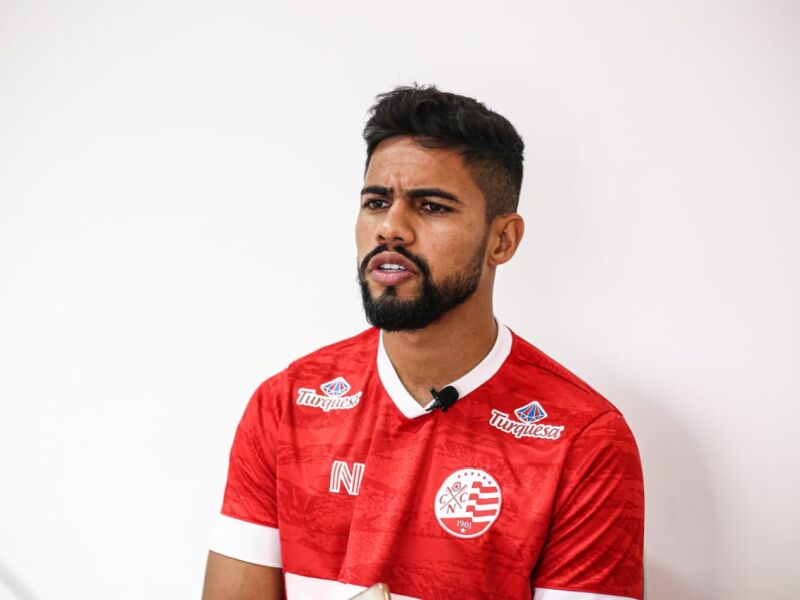 Bryan defende continuidade do futebol em meio à pandemia - Folha PE