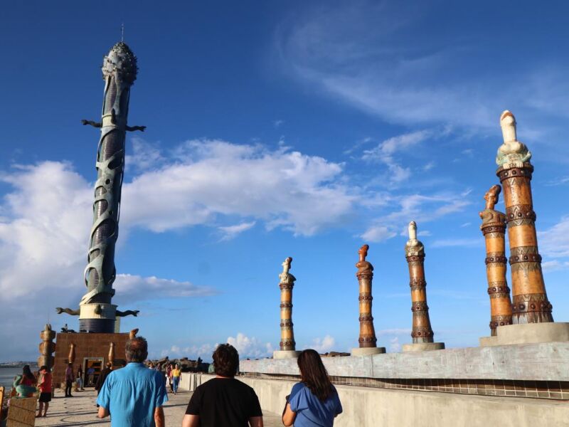 Parque das Esculturas de Brennand é entregue à população após três anos ...