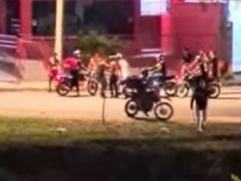 Morre torcedor espancado em briga entre organizadas, no Arruda - Folha PE