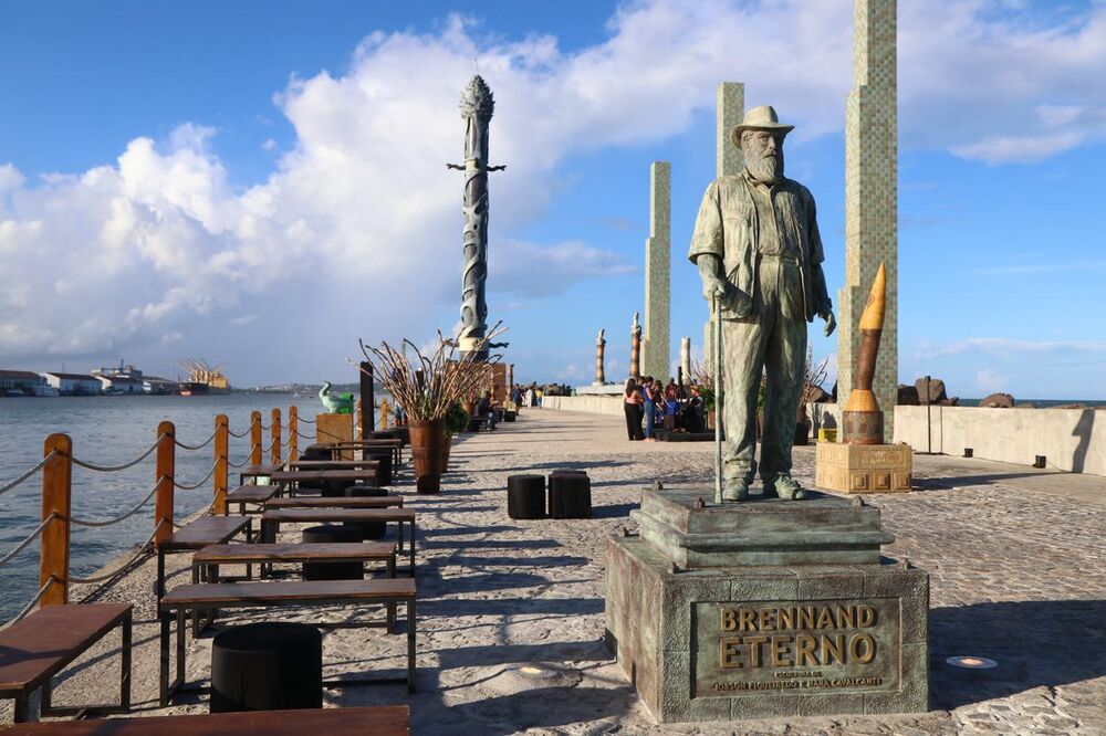 Parque das Esculturas de Brennand é entregue à população após três anos ...