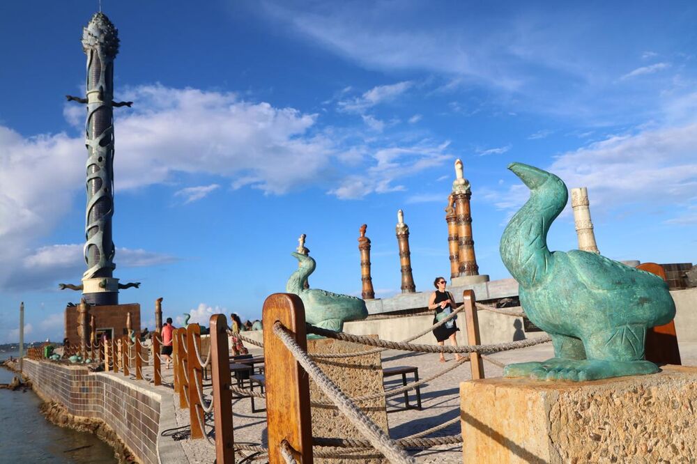 Parque das Esculturas de Brennand é entregue à população após três anos ...