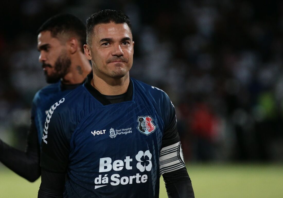 Santa Cruz: Felipe Alves destaca invencibilidade na Série D, mas prega cautela nos próximos ...