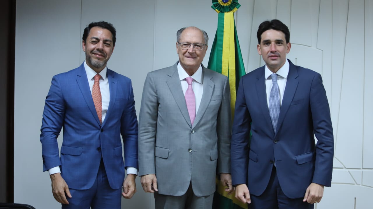 Ministro Silvio Costa Filho Discute Obras Para São Paulo Com O Vice